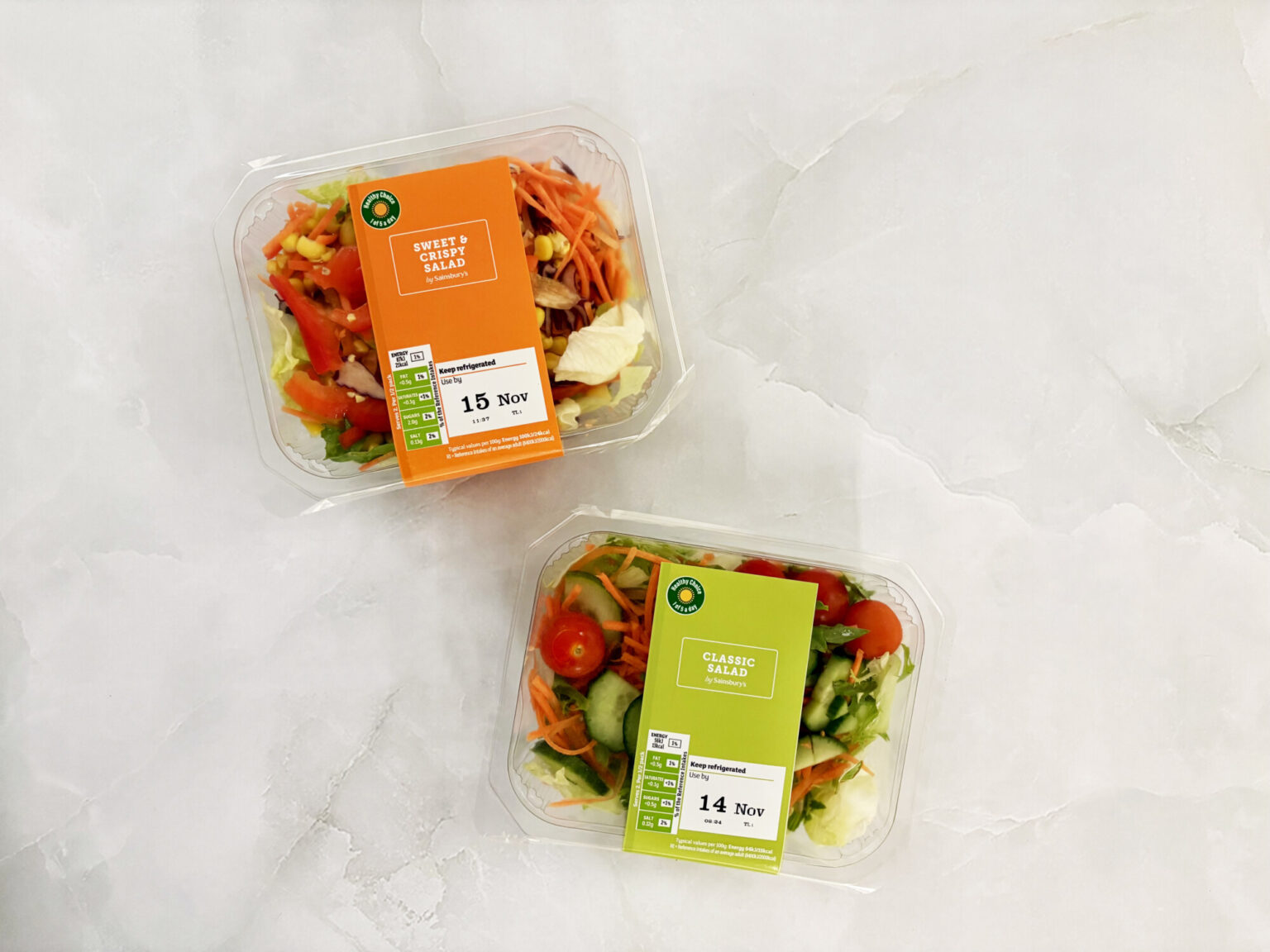 C Wrap Linerless Labels to Salad Trays - Ravenwood Packaging
